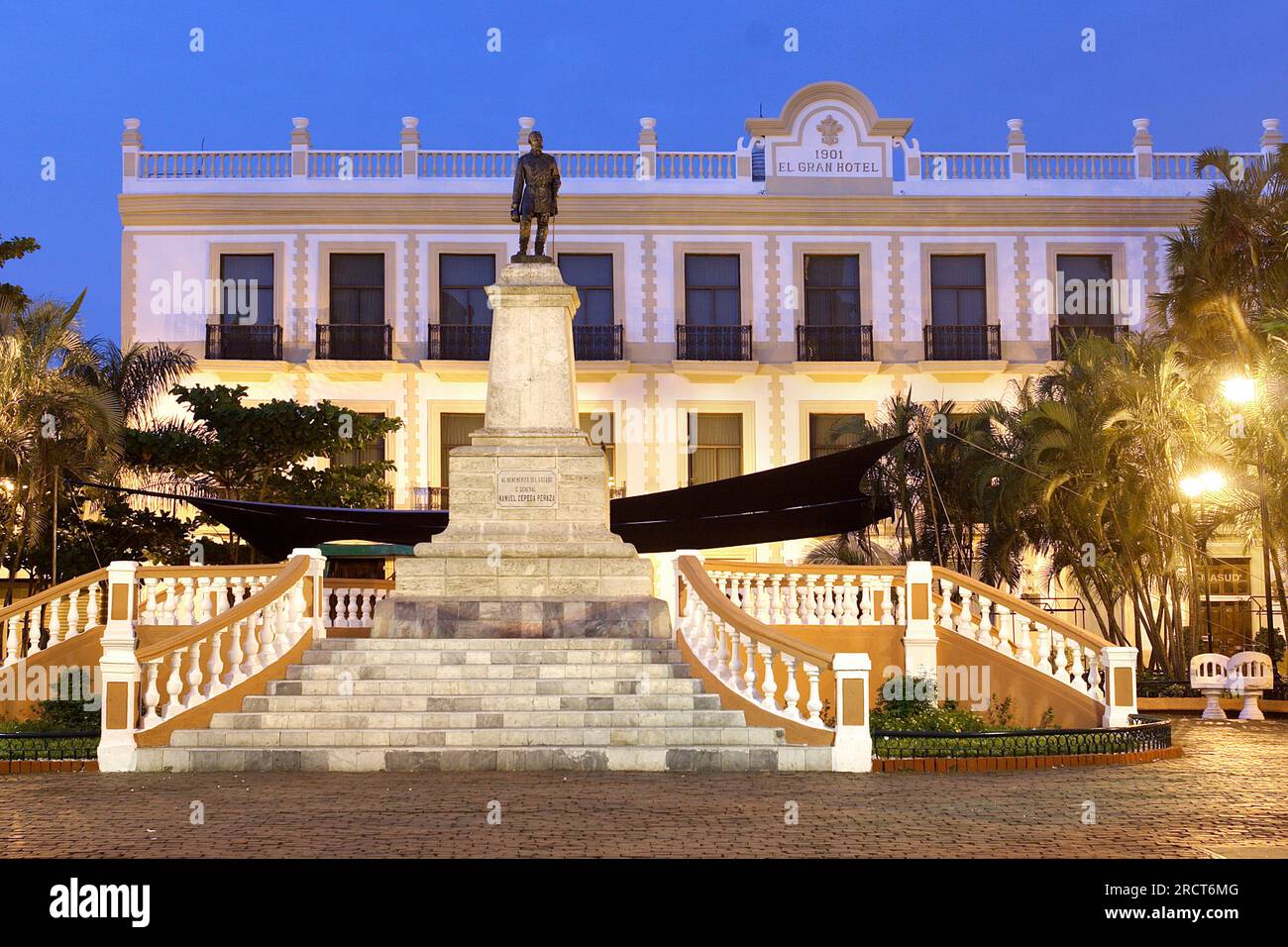 Yucatan peninsula attractions hi-res stock photography and images - Alamy