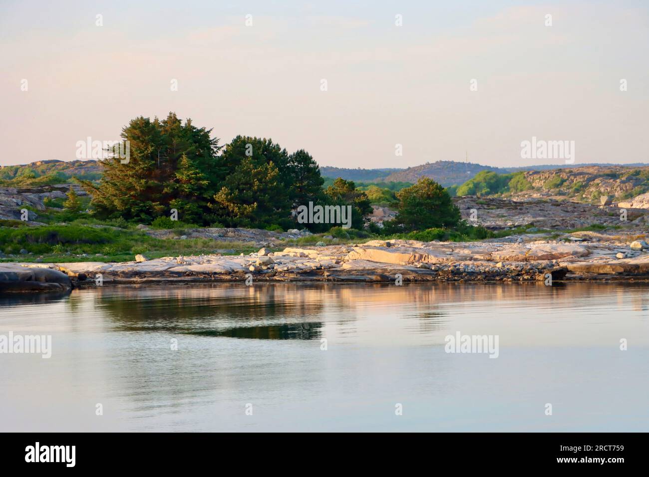 Rock formations on island in Fjällbacka archipelago on the western coastline of Sweden Stock ...