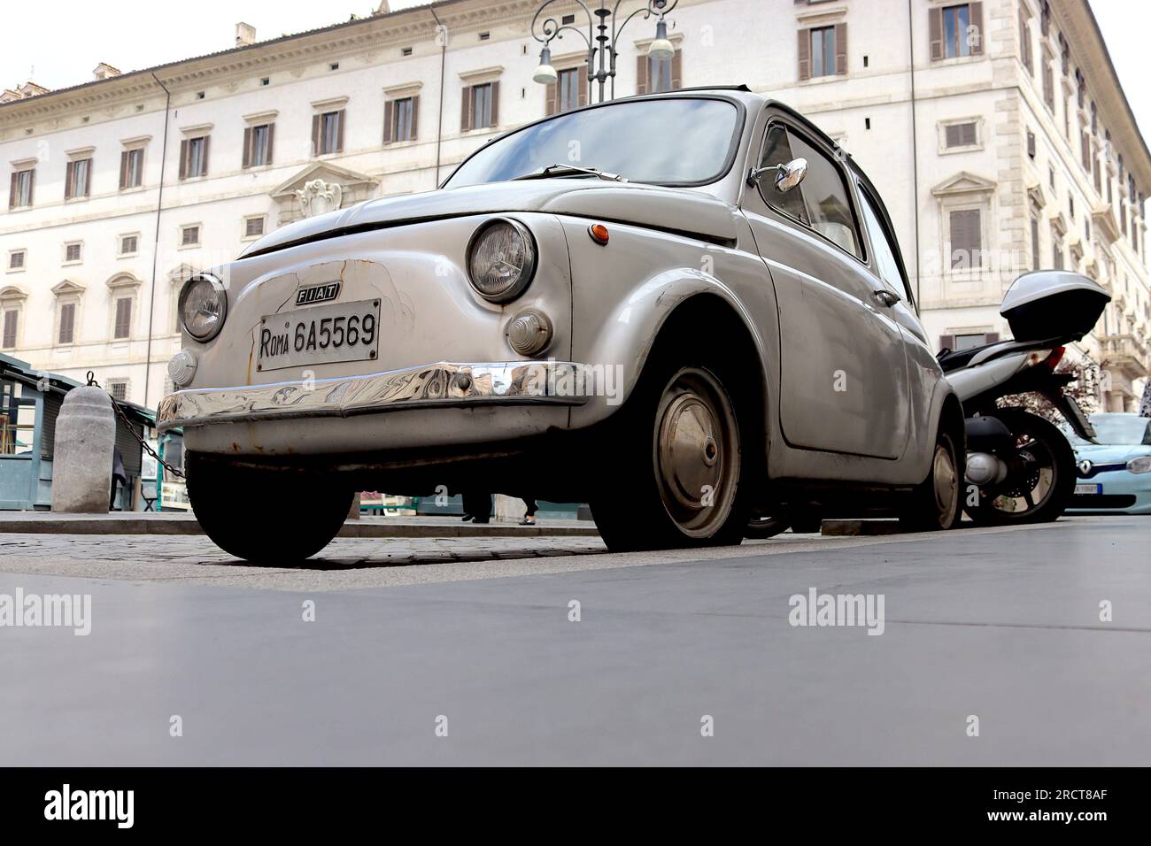 Fiat 500 engine hi-res stock photography and images - Alamy