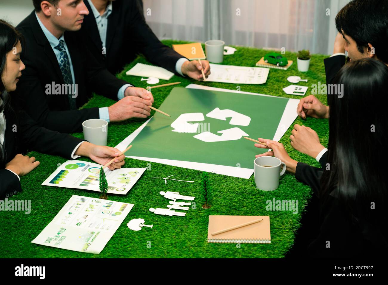 Esg logo hi-res stock photography and images - Alamy