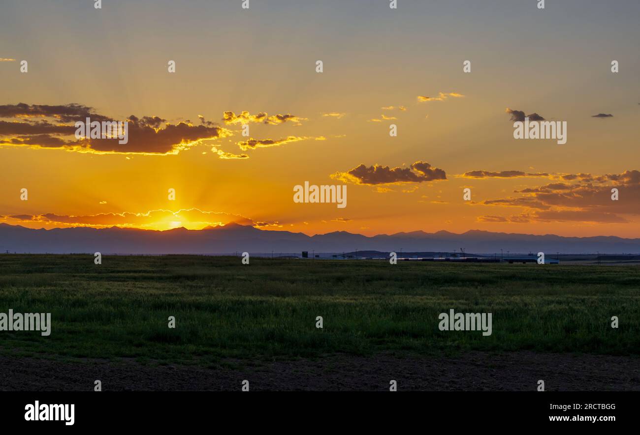 Rocky mountains colorado aurora hi-res stock photography and images - Alamy