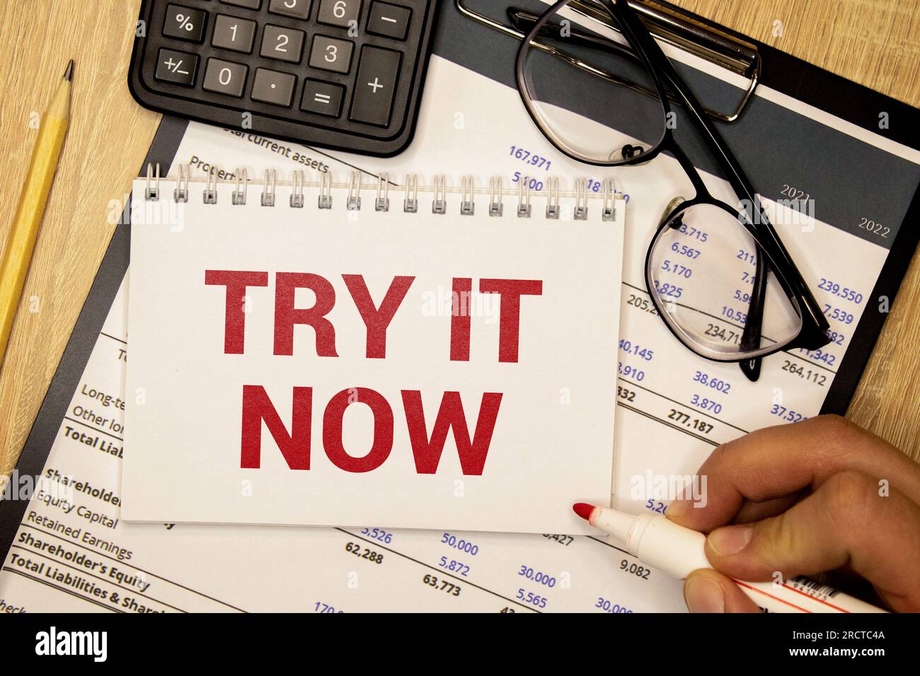 Try it now word hi-res stock photography and images - Alamy