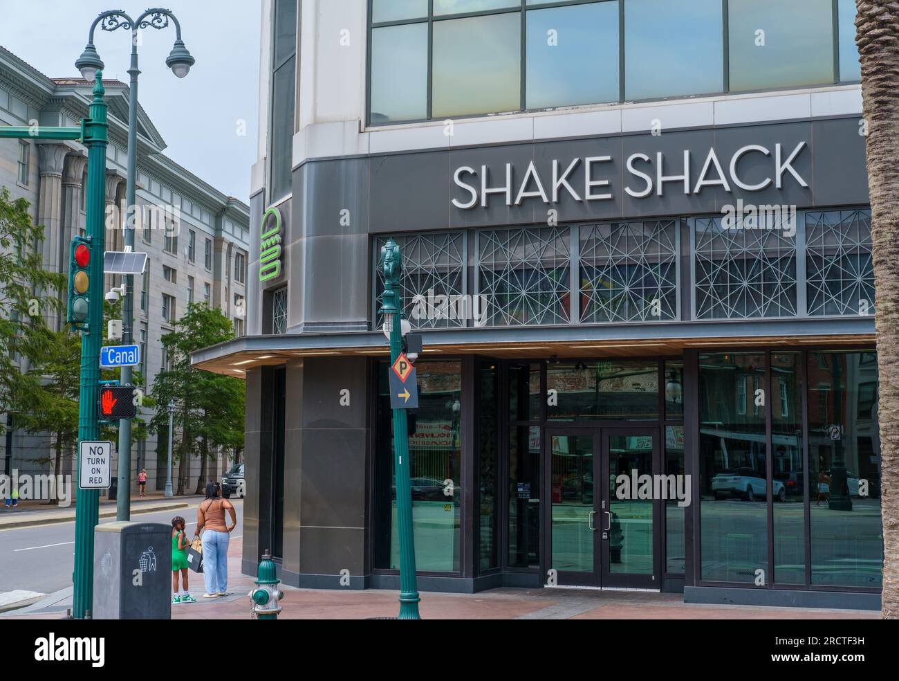 Shake shack mall hi-res stock photography and images - Alamy