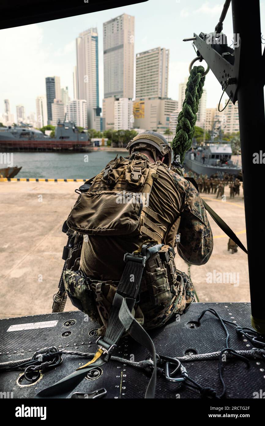 A U.S. reconnaissance Marine with 4th Reconnaissance Battalion, 4th ...