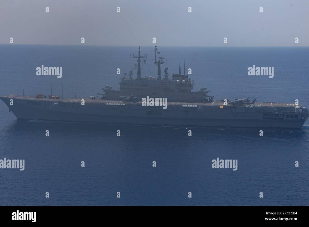 An MH-60S Sea Hawk, attached to the "Tridents" of Helicopter Sea Combat ...