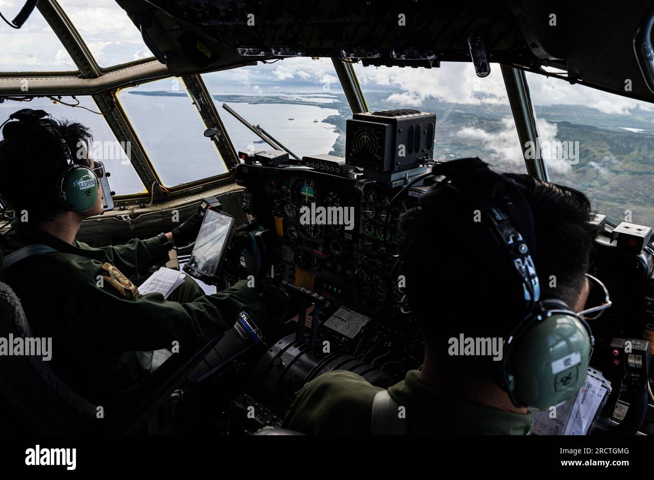 Japan Air Self-Defense Force C-130H Hercules pilots assigned to the ...