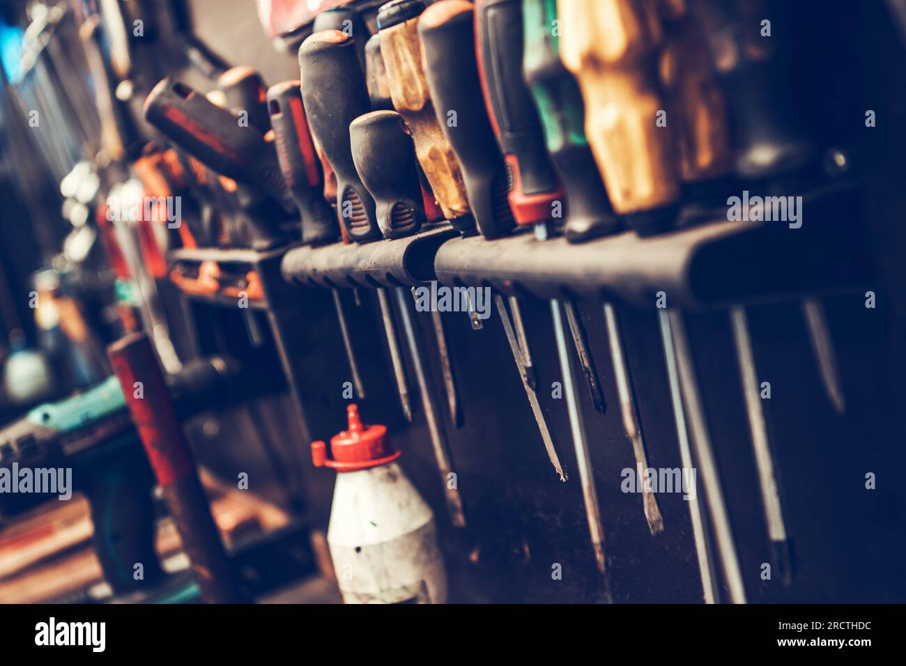 Auto repair tools hi-res stock photography and images - Alamy