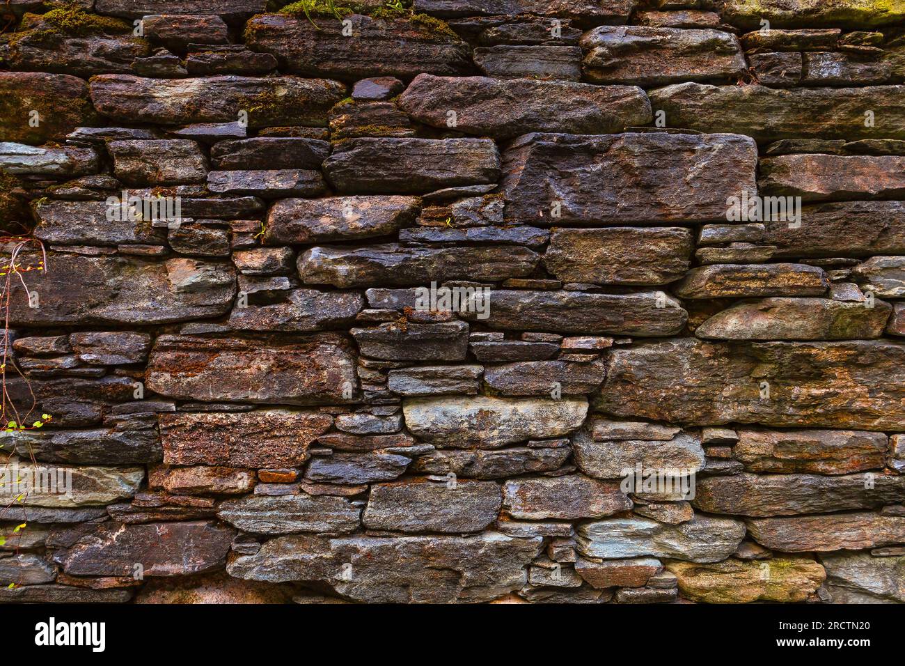 Horizontal grudge ages stone wall for pattern and background use Stock ...