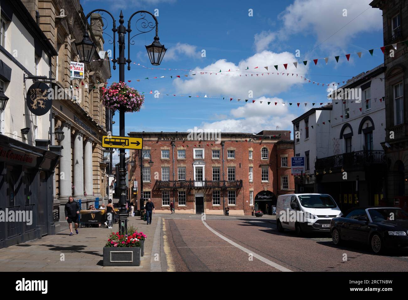 Wrexham town centre wrexham north hi-res stock photography and images ...
