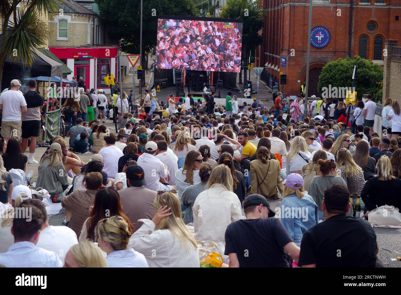 London, UK. 16th July, 2023. Northcote road SW11 Battersea closed and ...