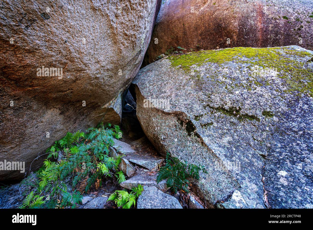 Thunderbolt's Hideout, Tenterfield Region, NSW Australia Stock Photo ...