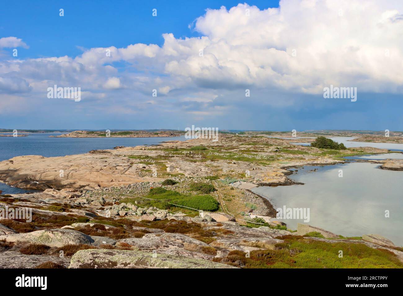 Rock formations on island in Fjällbacka archipelago on the western coastline of Sweden Stock ...