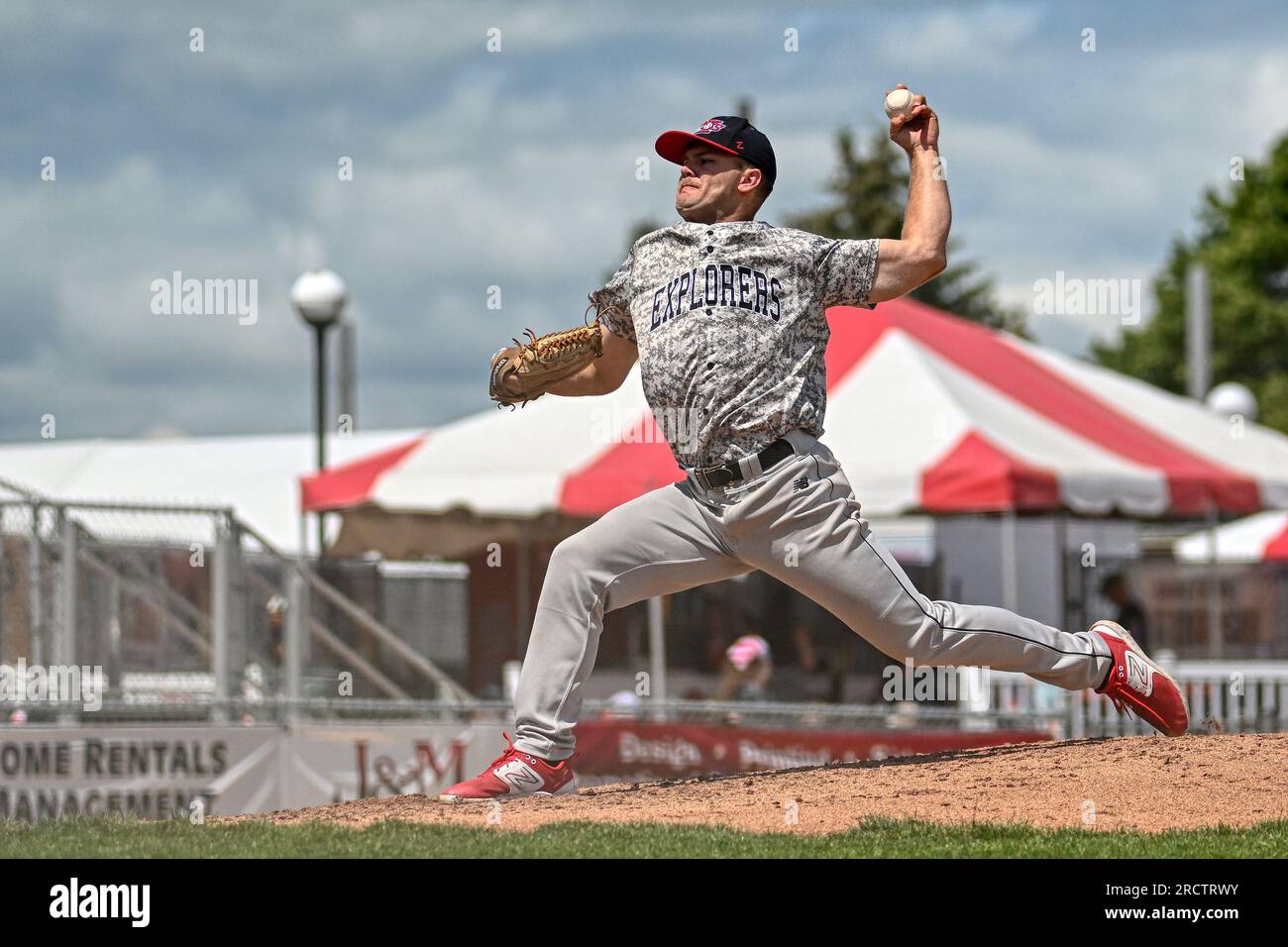 Edit 2 of 16 jpg hi-res stock photography and images - Alamy