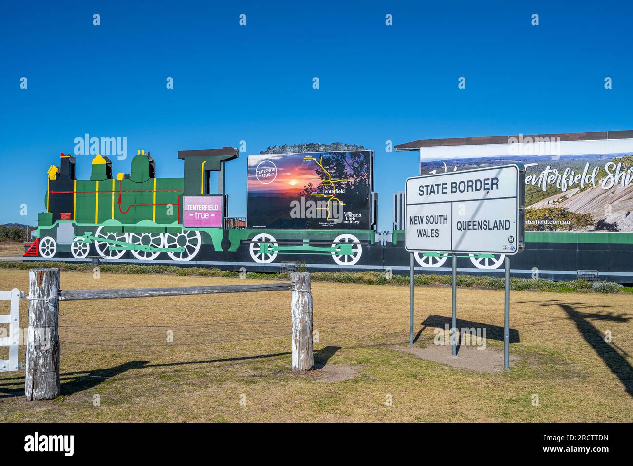 Border queensland new south wales hi-res stock photography and images ...