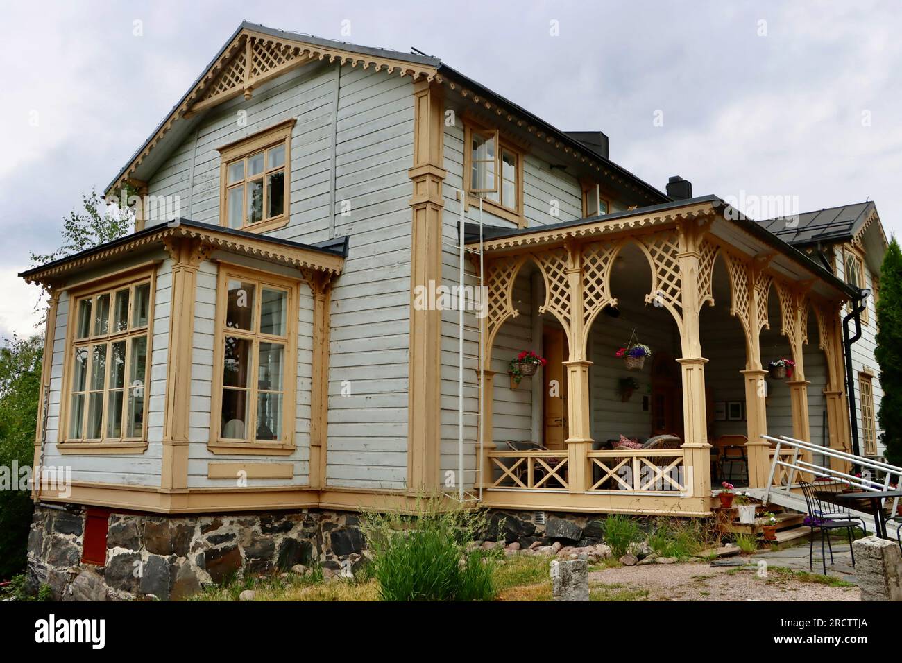 Artist in residence exhibition space hi-res stock photography and ...