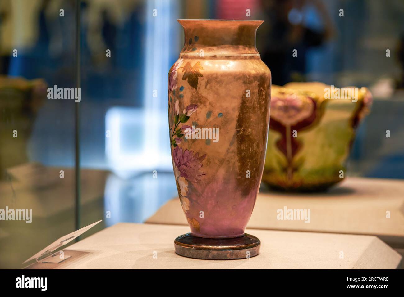 Beautiful traditional Chinese glazed porcelain Stock Photo - Alamy