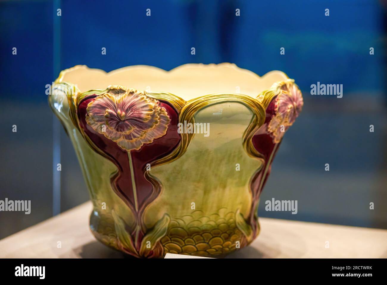 Beautiful traditional Chinese glazed porcelain Stock Photo - Alamy