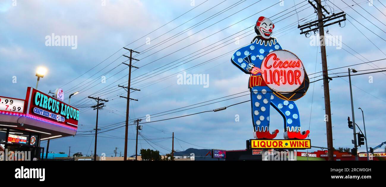 North Hollywood, California: Circus Liquor Store on Vineland Avenue ...