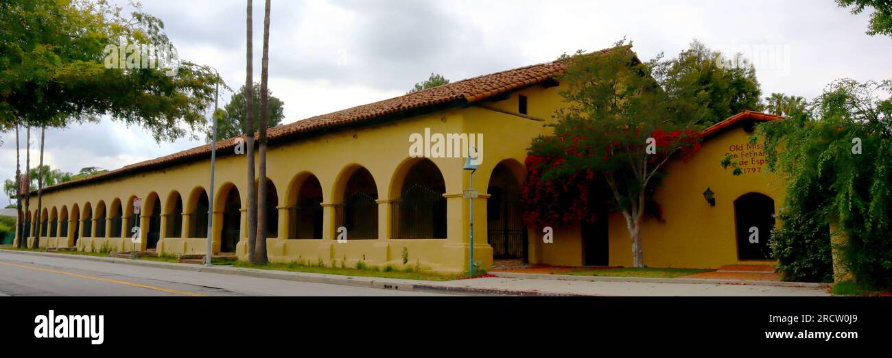 Los Angeles, California: San Fernando Mission, historical El Camino ...