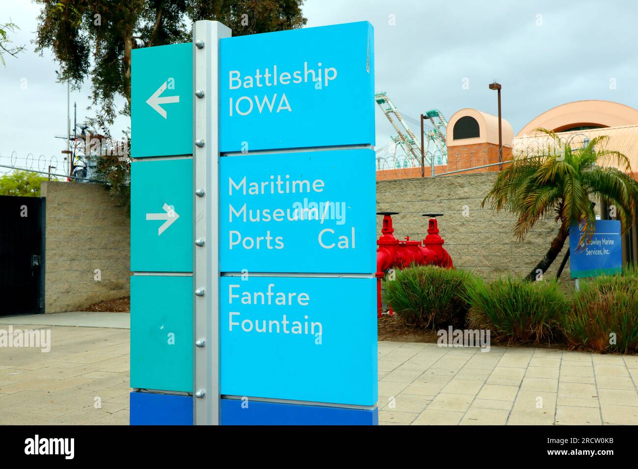 Los Angeles, California: Tourist signs in San Pedro, Port of Los ...