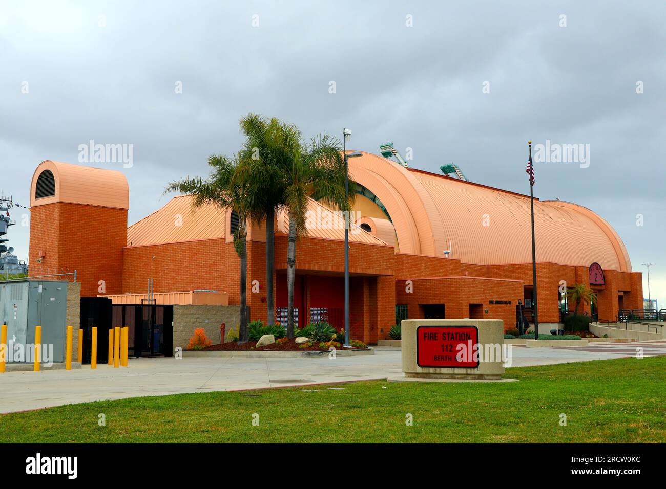 Los Angeles, California: San Pedro Fire Boat Building, Port of Los ...