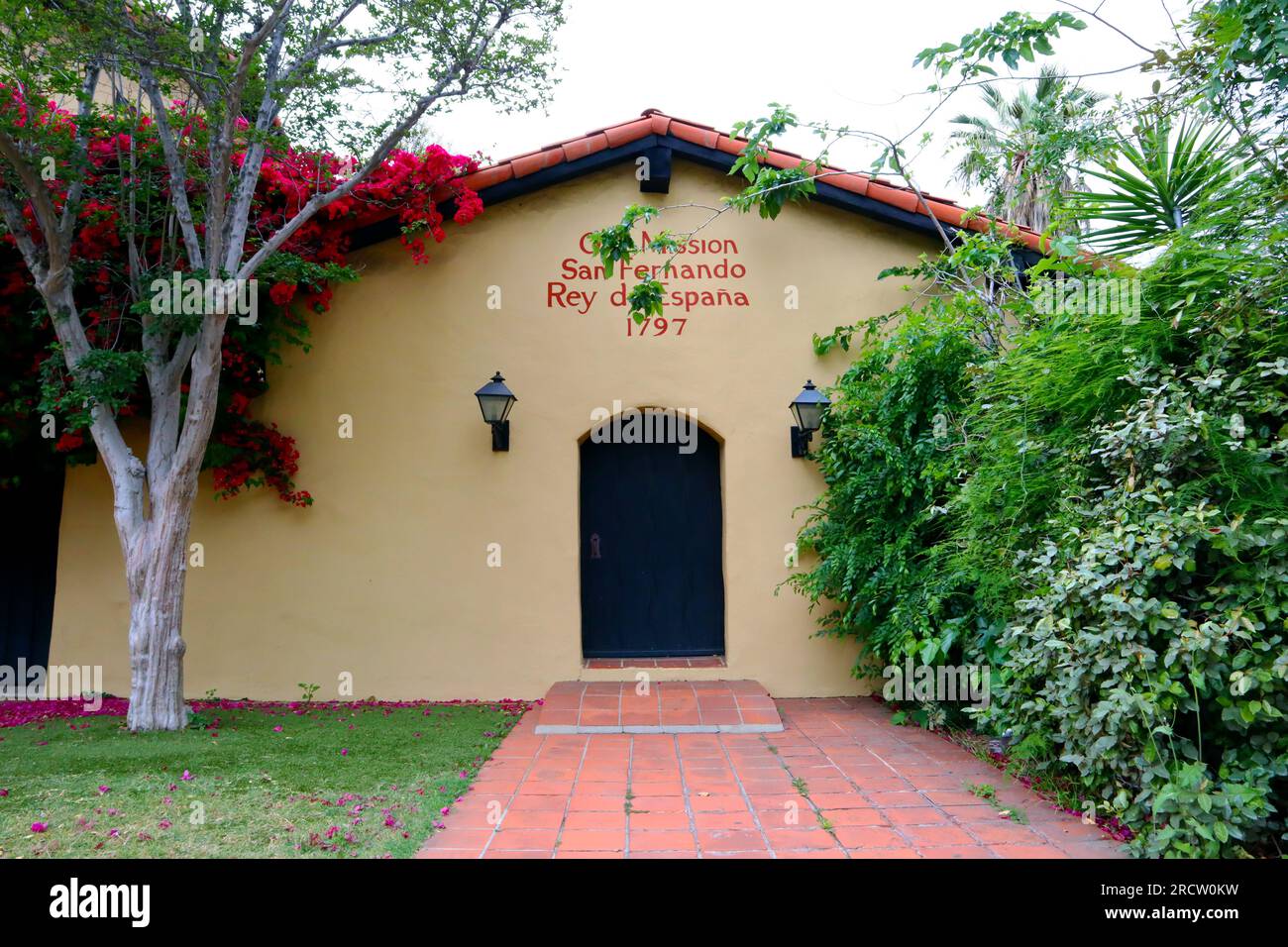 Los Angeles, California: San Fernando Mission, historical El Camino ...