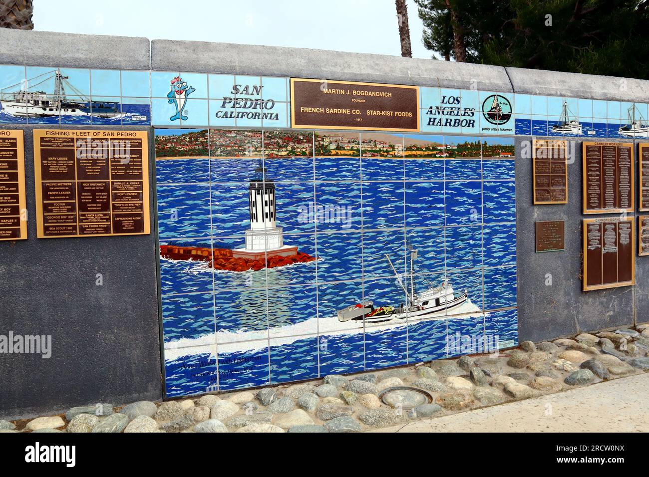 Los Angeles, California: Fishermens Memorial in San Pedro, port of Los ...
