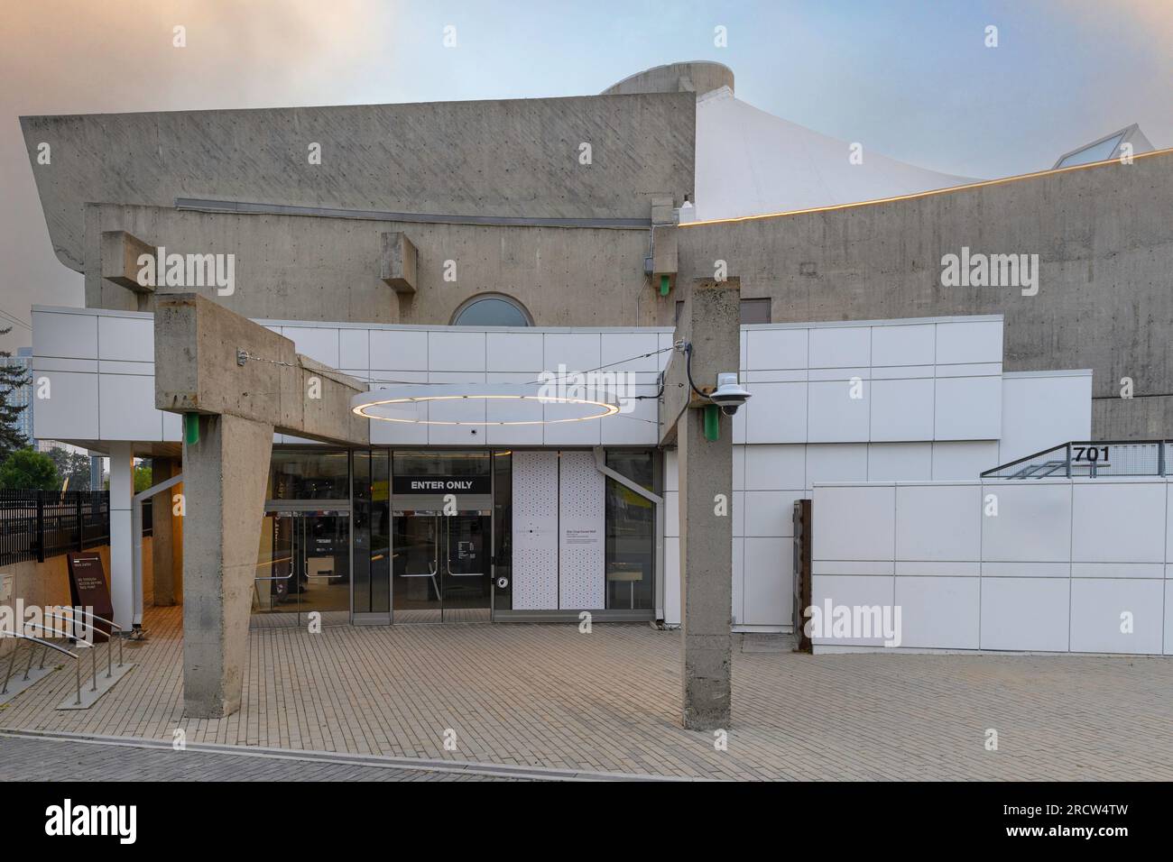 Exterior of the Contemporary Calgary Art Gallery. Alberta Canada Stock ...