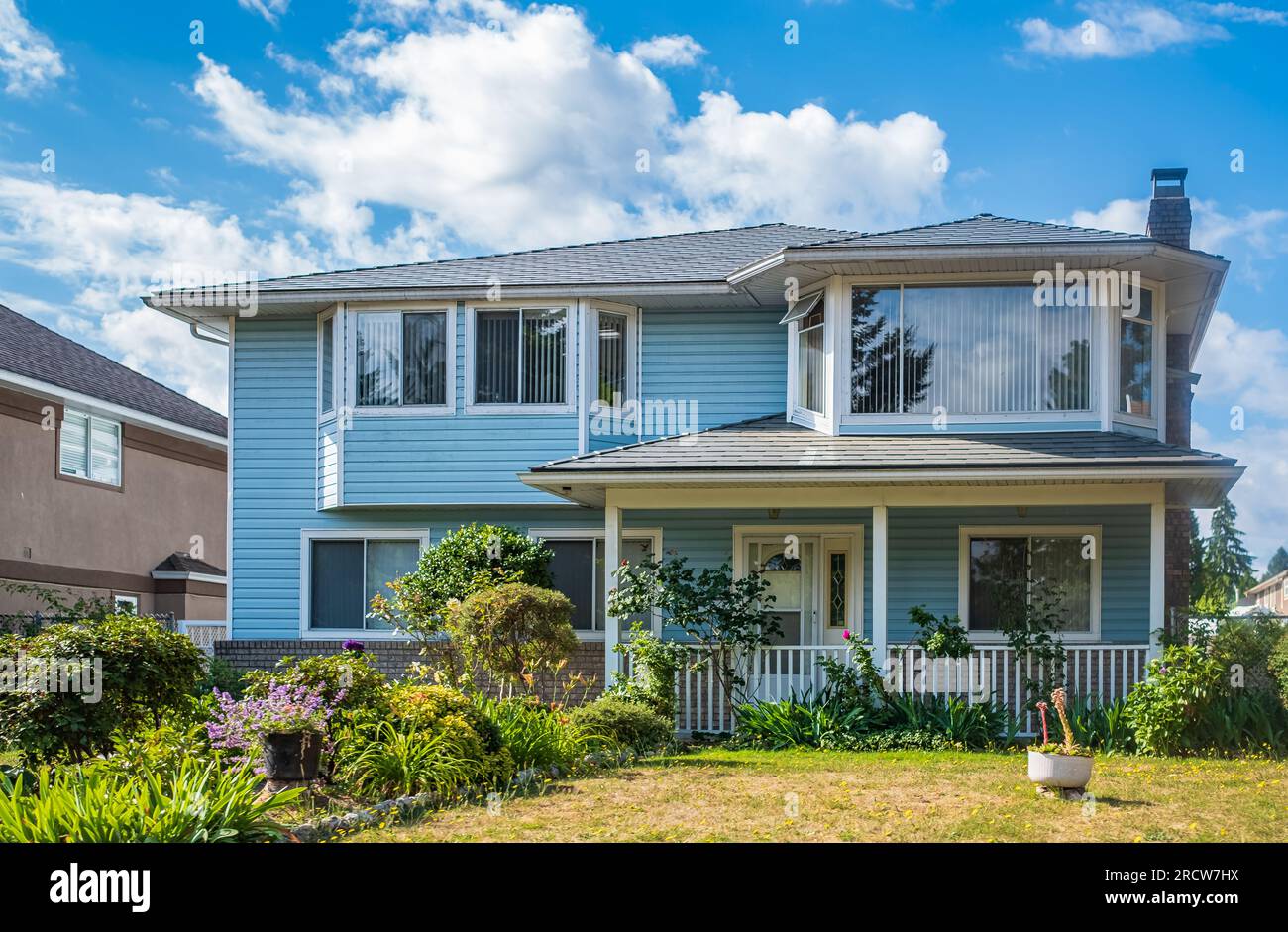 Average North American family house on a sunny day. Family house ...