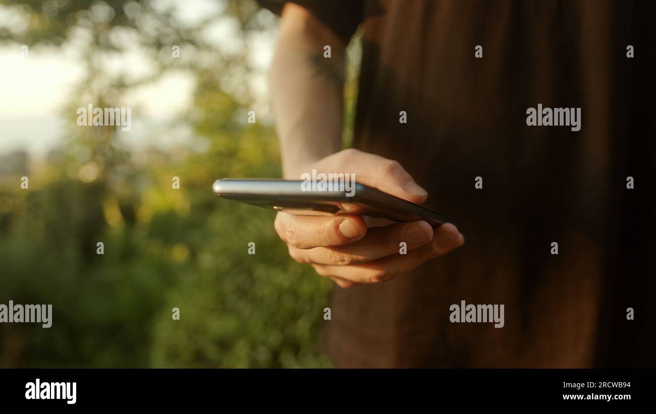 Verbal fluency hi-res stock photography and images - Alamy