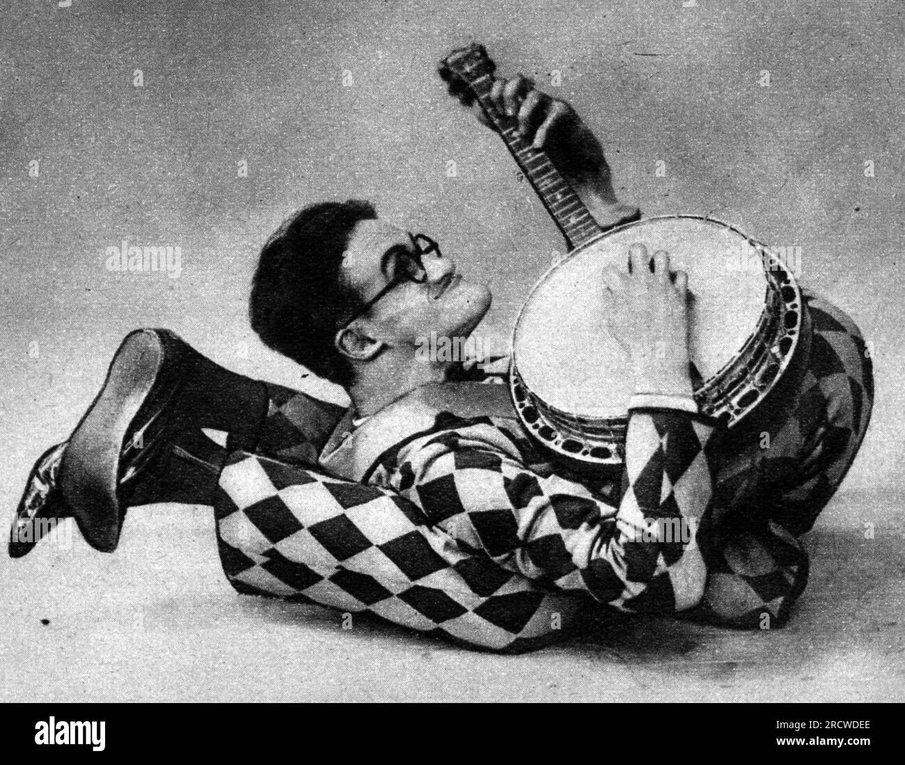 Male contortionist Black and White Stock Photos & Images - Alamy