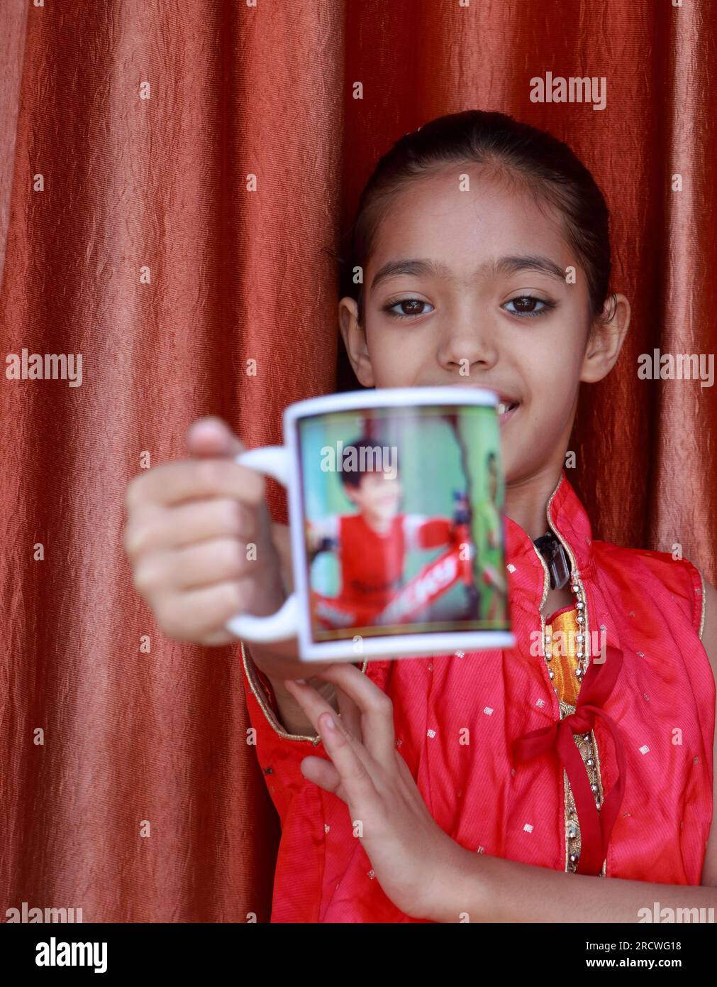 Indian girl closeup hi-res stock photography and images - Alamy