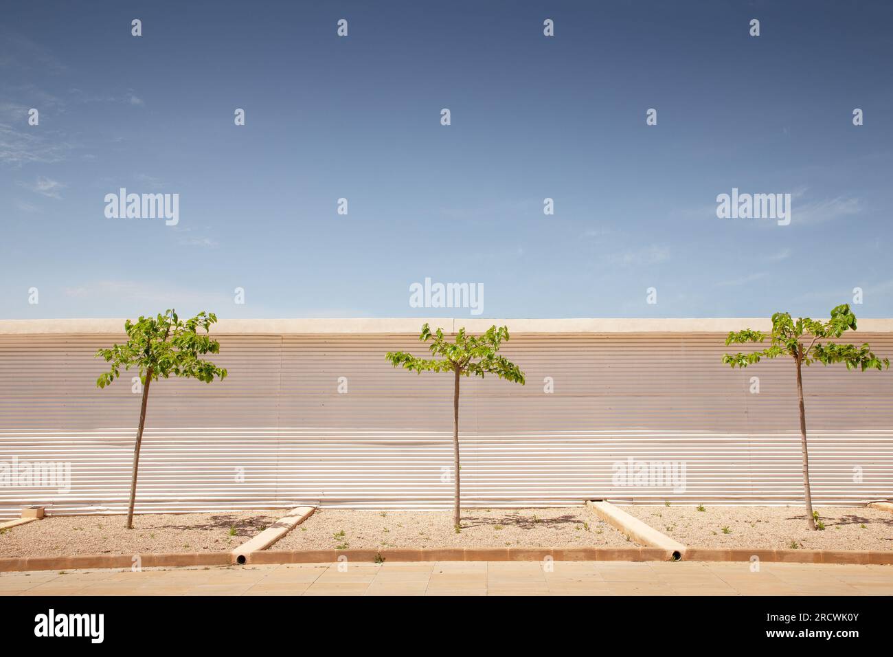 Small green corrugated metal hi-res stock photography and images - Alamy