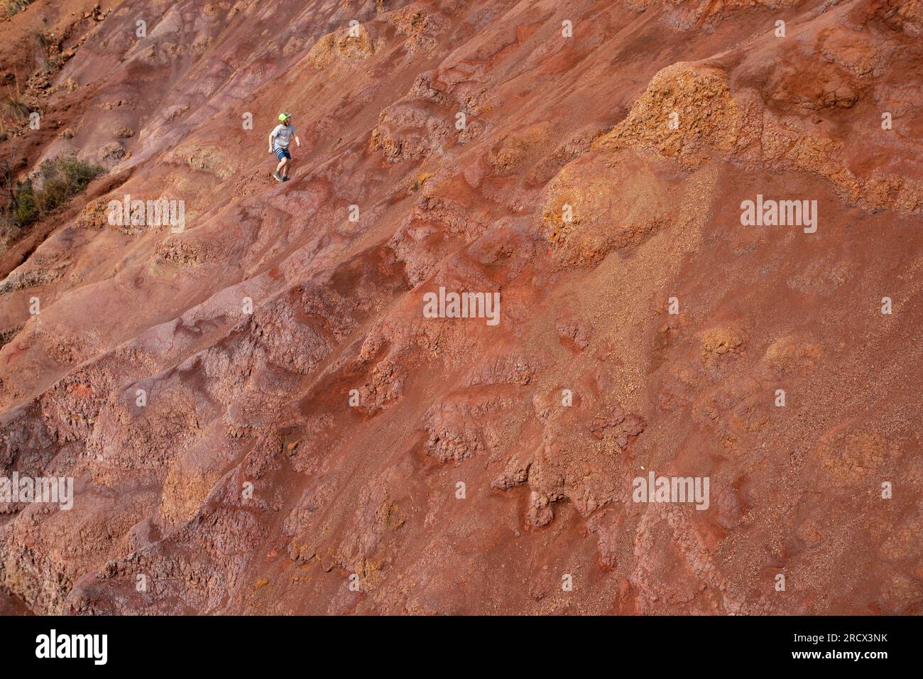 Red clay hi-res stock photography and images - Alamy