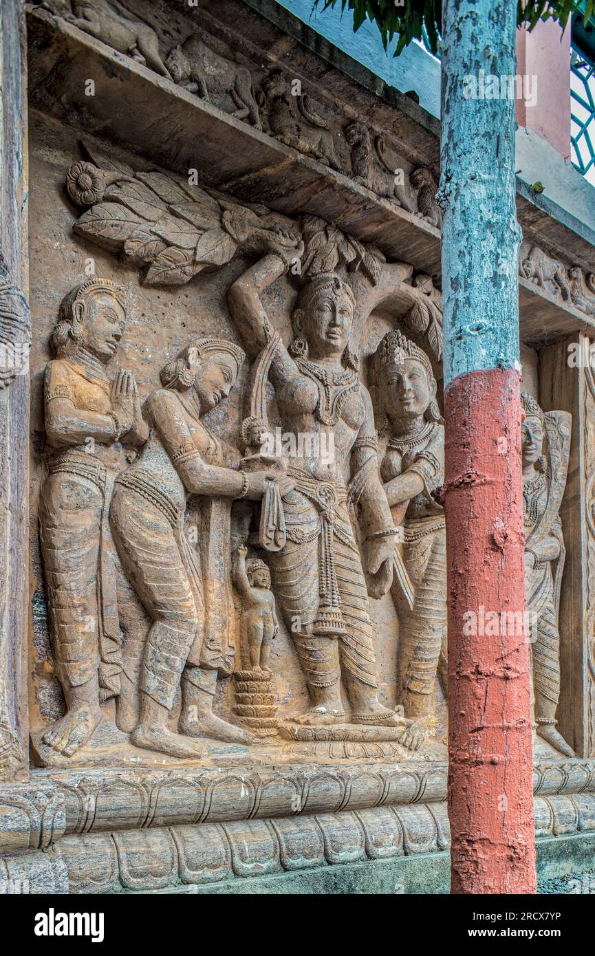 Birth of the prince siddhartha gautama hi-res stock photography and ...