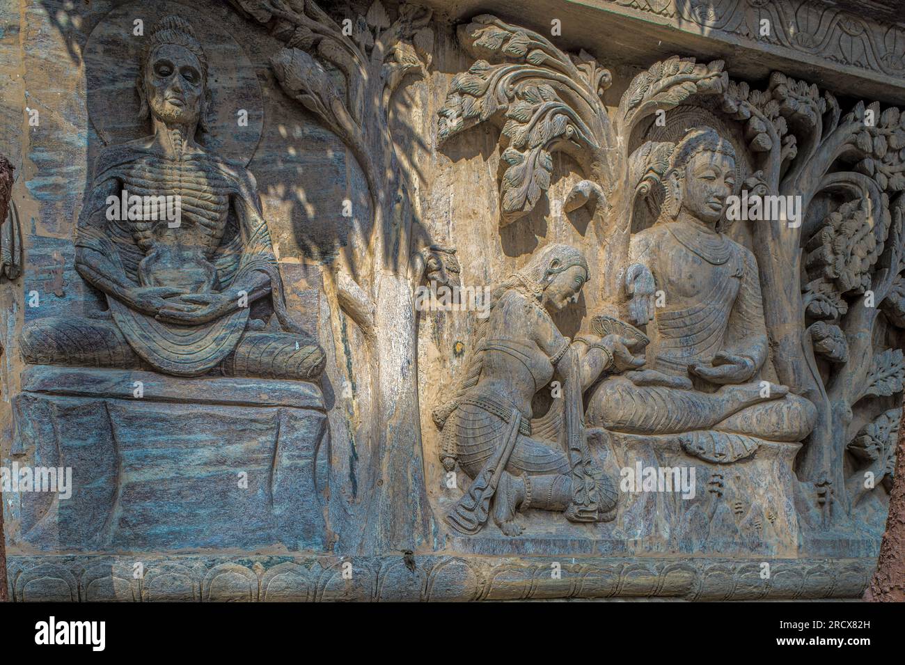 12 25 2014 Fasting Buddha and Sujata Giving Buddha to drink Payasam ...