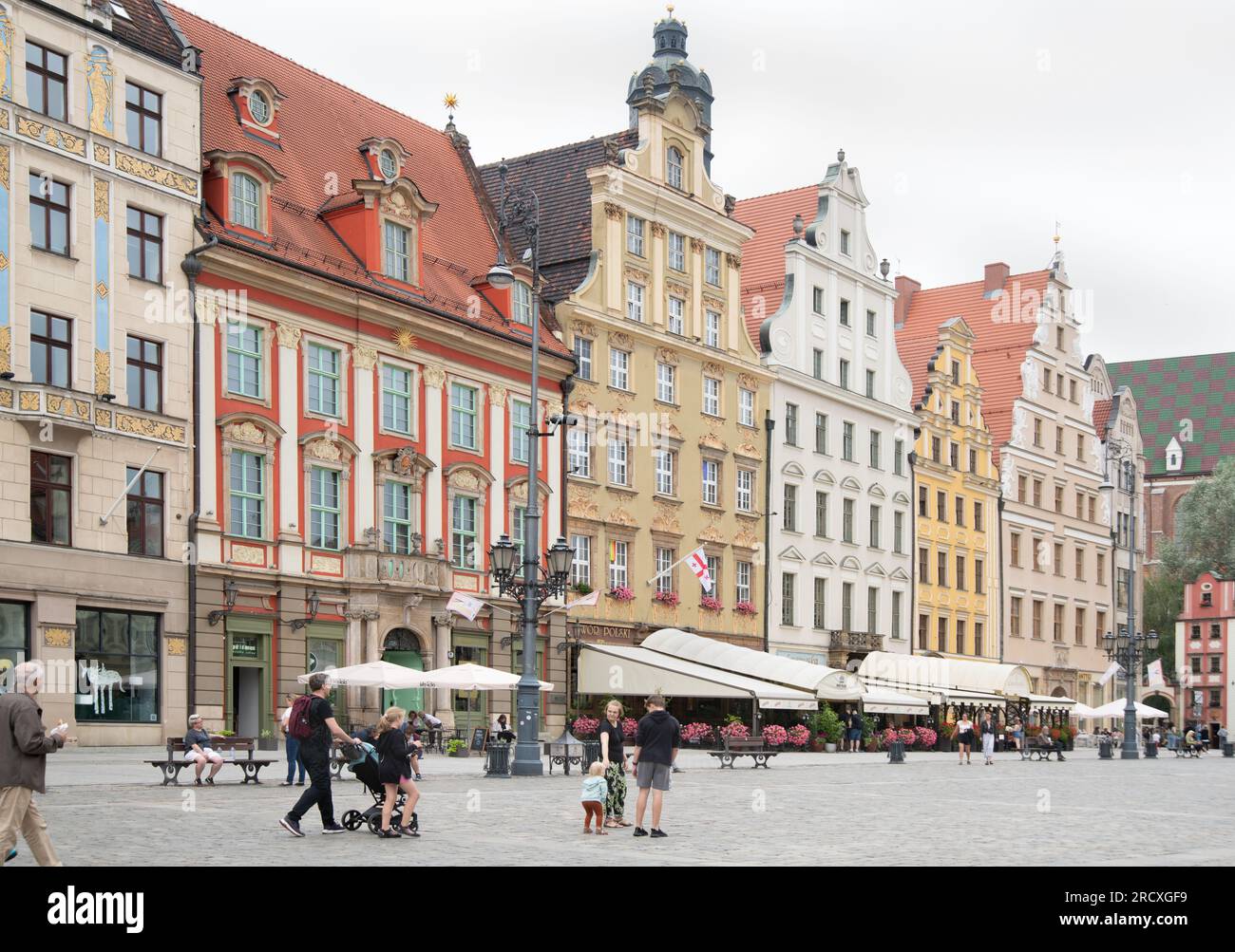 Museum on the market square hi-res stock photography and images - Alamy