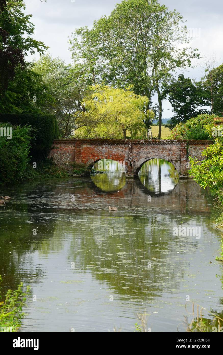 Bridge over the moat hi-res stock photography and images - Alamy