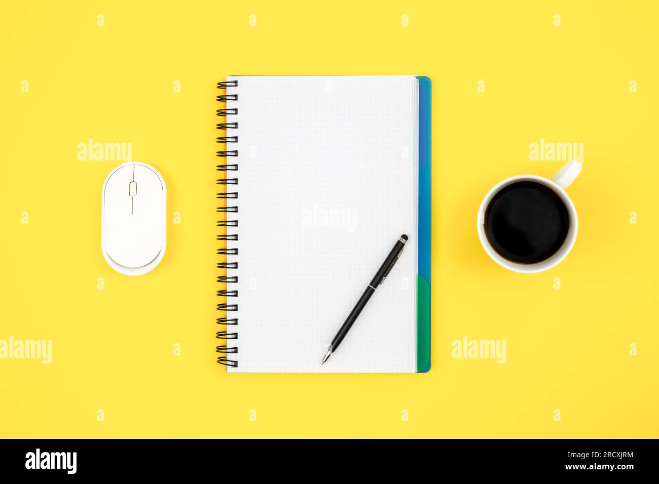 Yellow color office table hi-res stock photography and images - Alamy