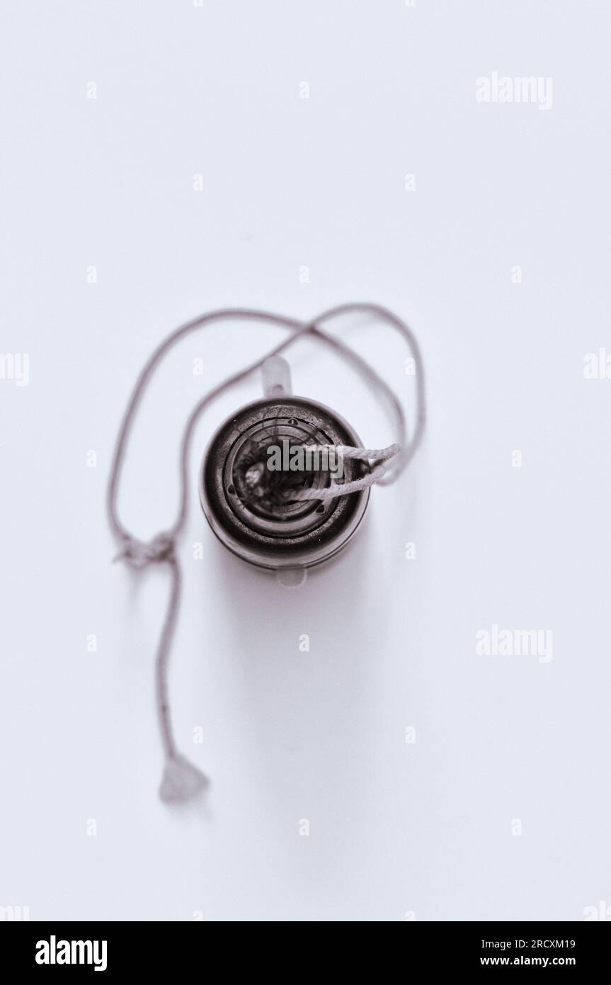 Bakelite electrical lamp socket with pull cord and sliding switch ...