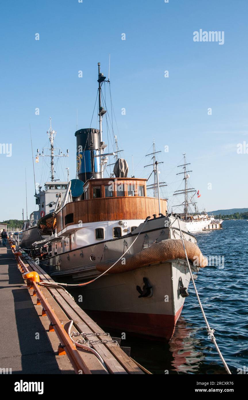 Around Oslo - Styrbjørn Steam Tugboat Stock Photo - Alamy