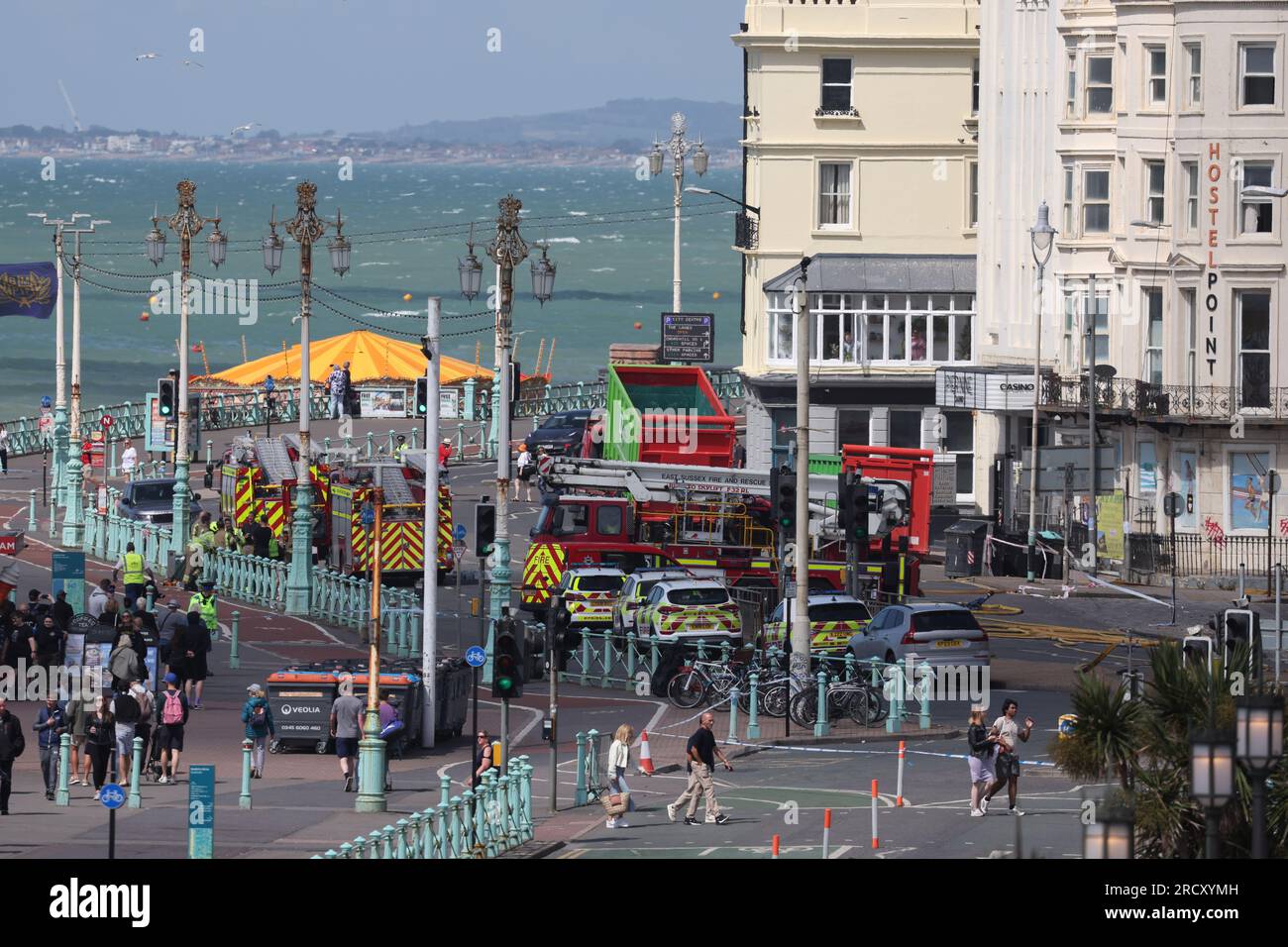 Fire engine damaged uk hi-res stock photography and images - Alamy