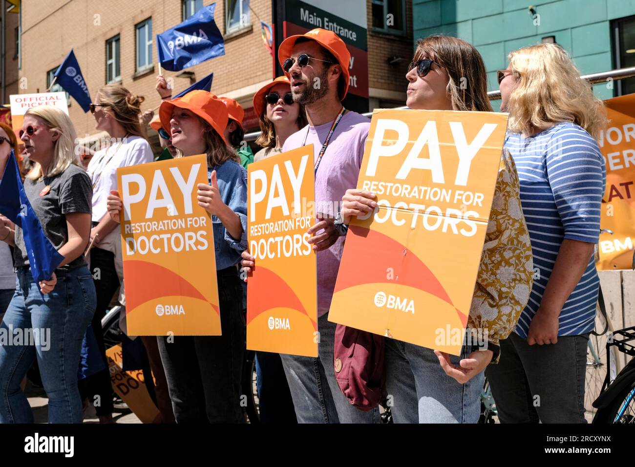 Pay restoration hi-res stock photography and images - Alamy