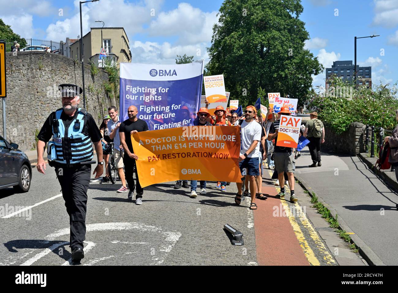 NHS junior doctor's strike for increased pay protest march in Bristol ...