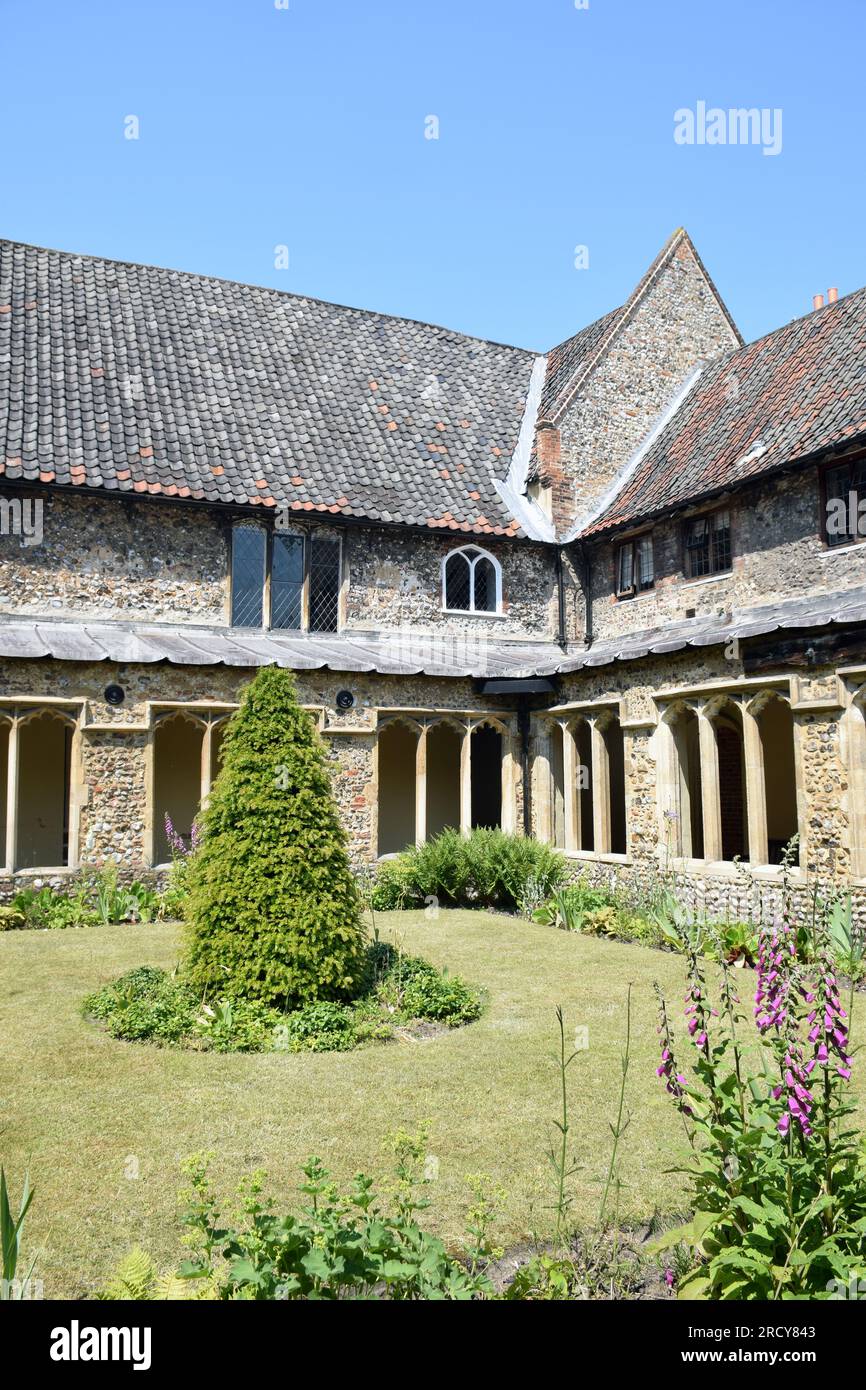 The Great Hospital, sheltered housing on the site of a medieval ...