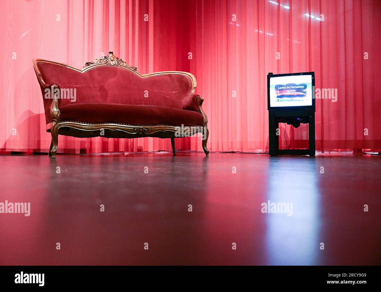 Stuttgart, Germany. 17th July, 2023. The Loriot sofa stands in an ...