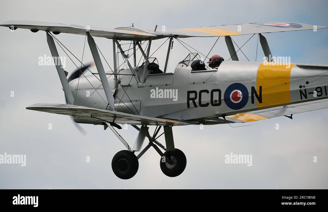 The de Havilland DH.82 Tiger Moth is a 1930s British biplane designed ...