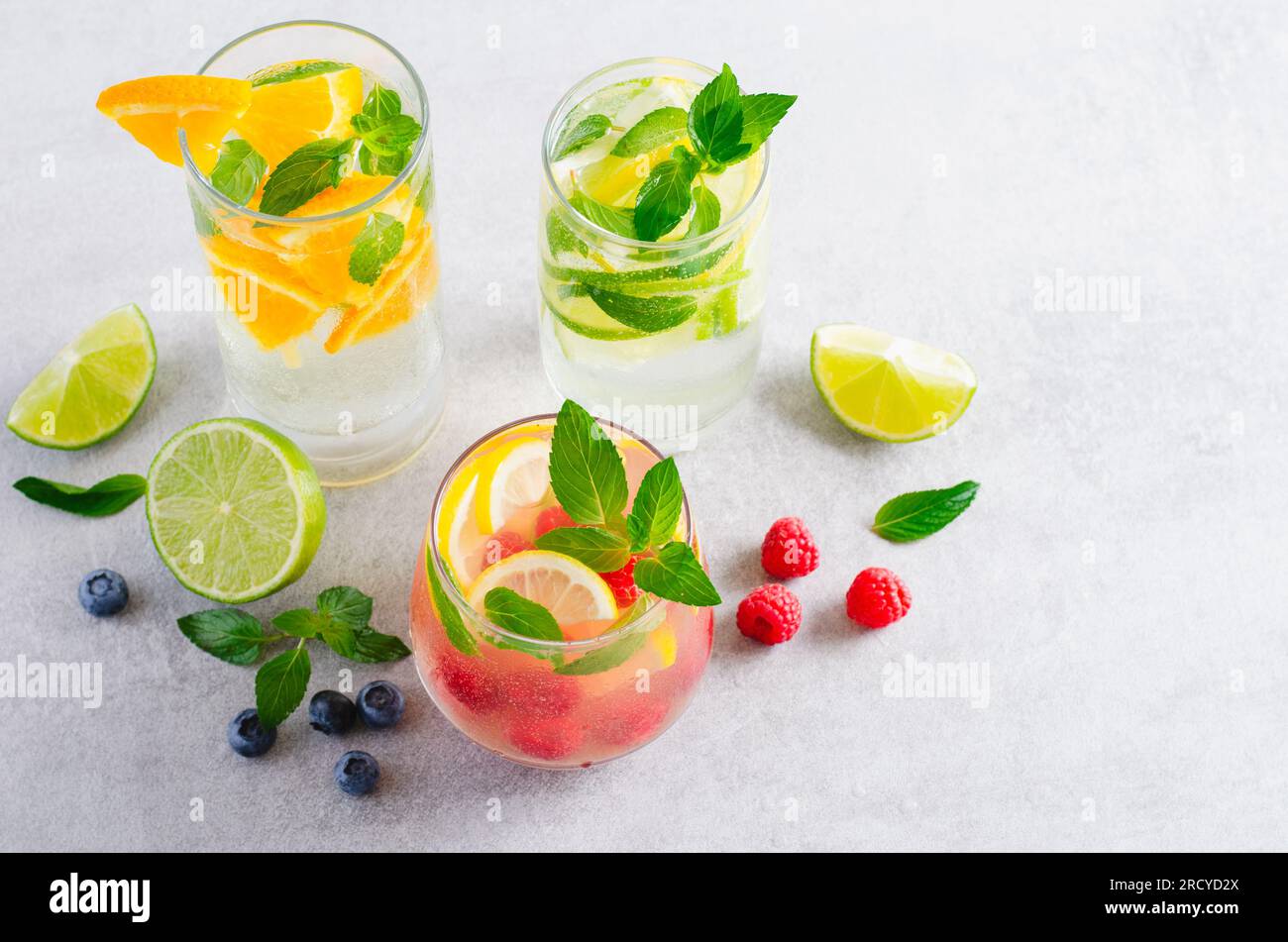 Summer Drinks Set, Fruit, Citrus and Berry Refreshing Lemonades or ...