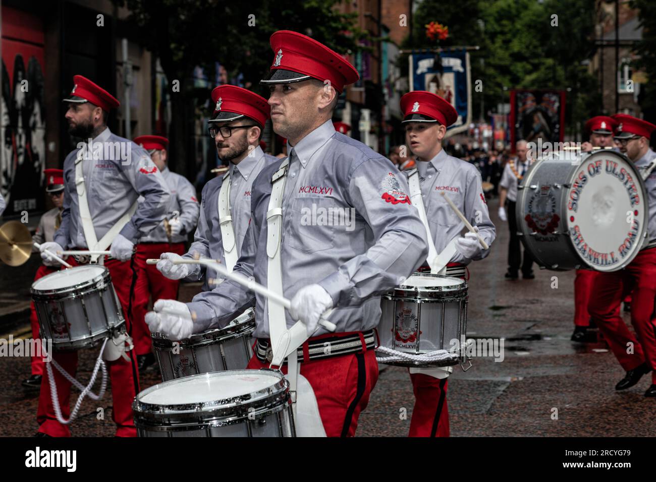 Members of the Shankill Road Sons of Ulster flute band march through ...