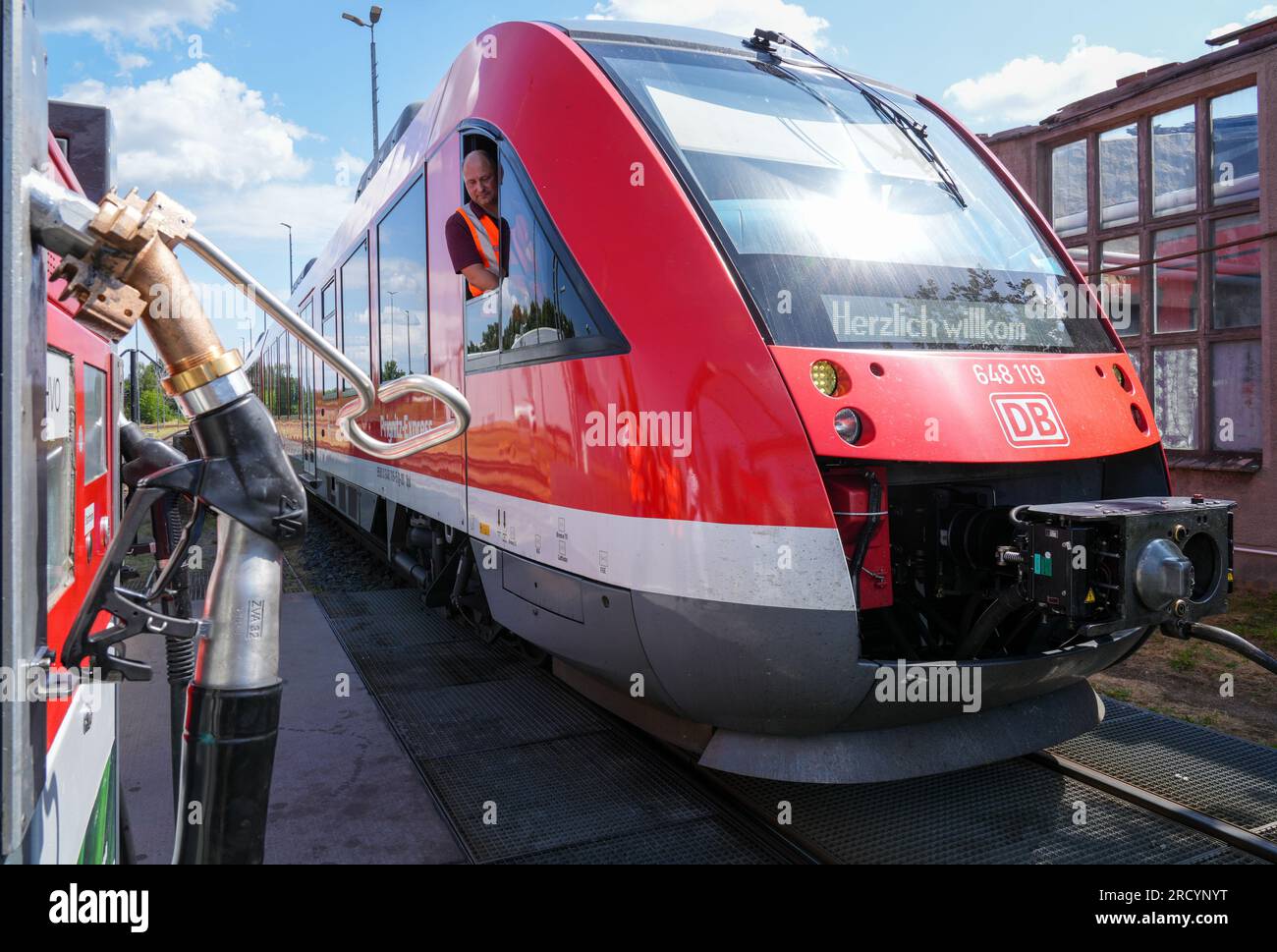 Oil hvo hi-res stock photography and images - Alamy